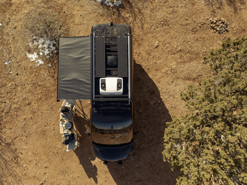 Dometic RTX 2000 Air Conditioner - 2000W, 12V - 9600028490 – RackUp+Go