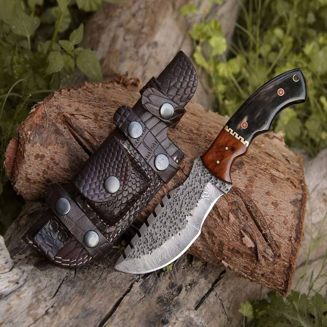 Crest Damascus Tracker Knife with Exotic Rose Wood and Horn Handle ...
