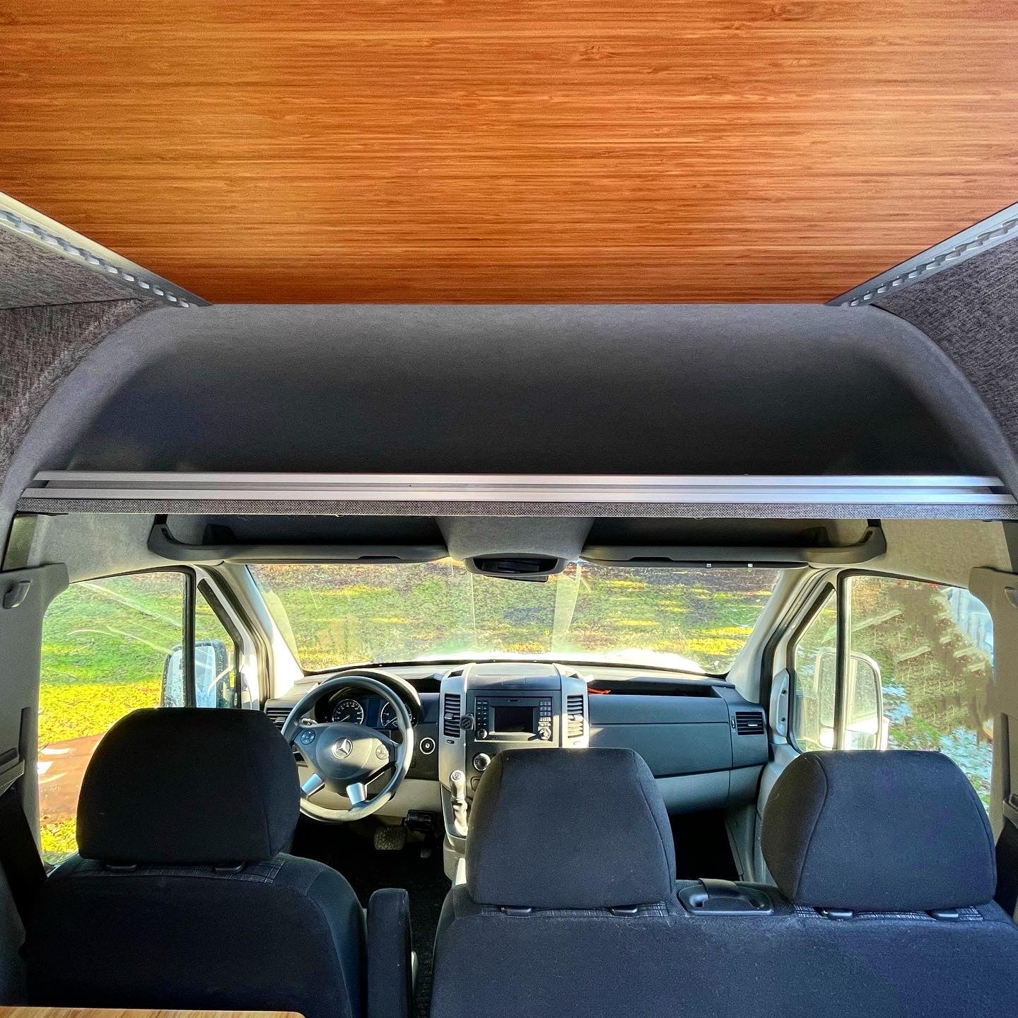 Headliner Shelves – RackUp+Go