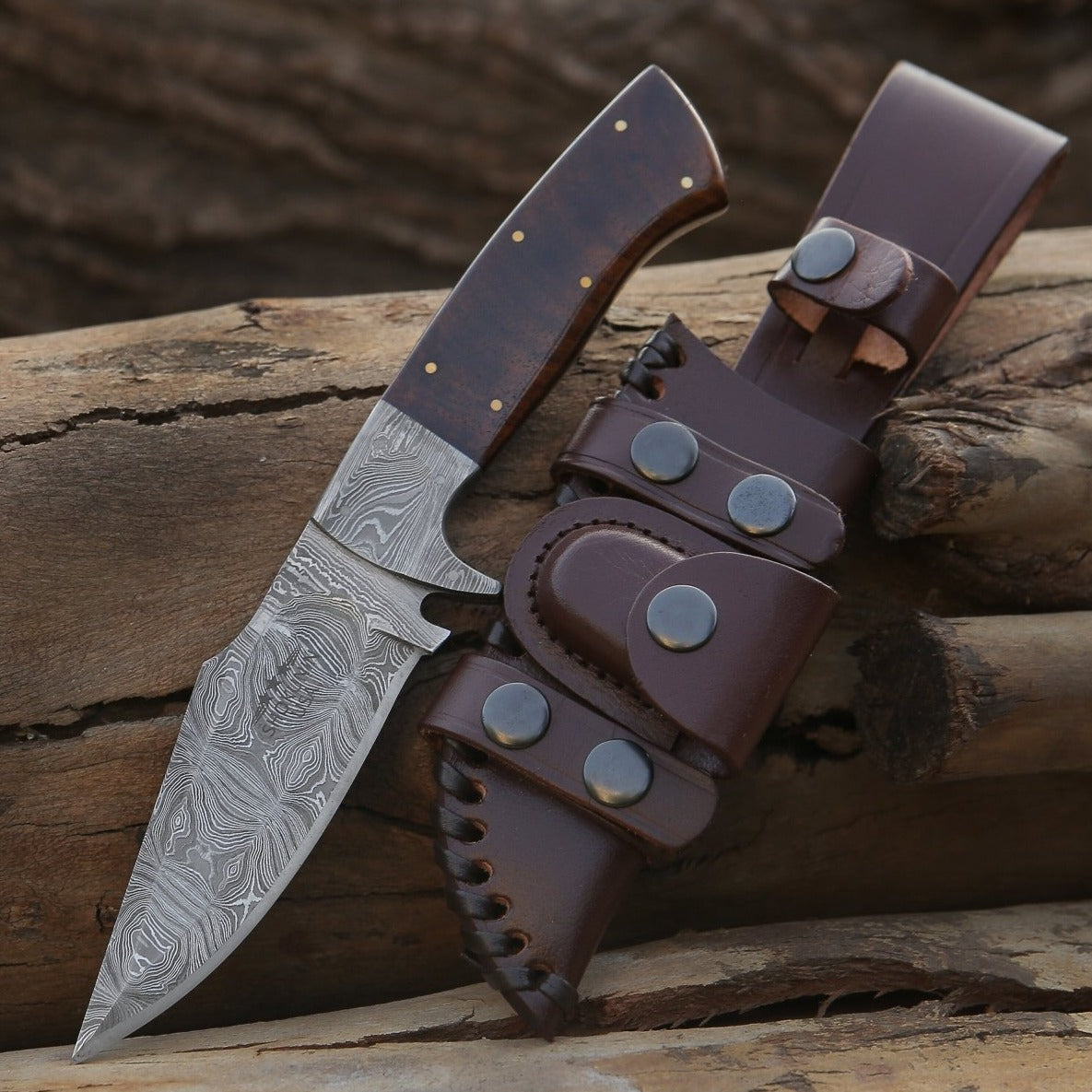 Radiant Damascus Hunting Knife with Rosewood Handle – RackUp+Go
